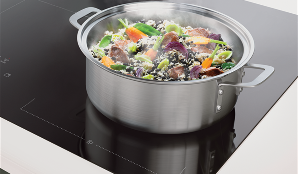 90cm 5 zone induction cooktop with BoilProtect - WHI955BD ...