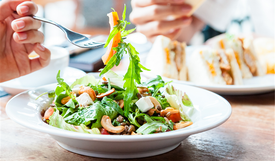 90cm Canopy rangehood, stainless steel - WRC924SC | Westinghouse Australia